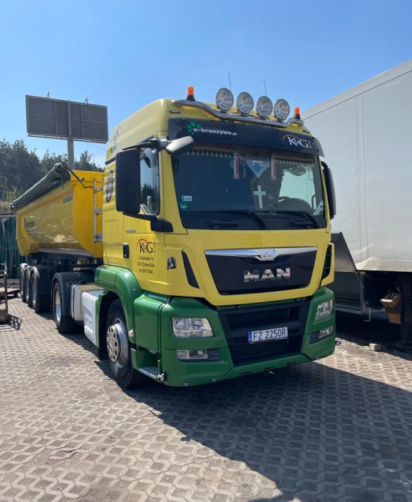 KMG Truck - kosze paletowe, sprzedaż pojazdów ciężarowych